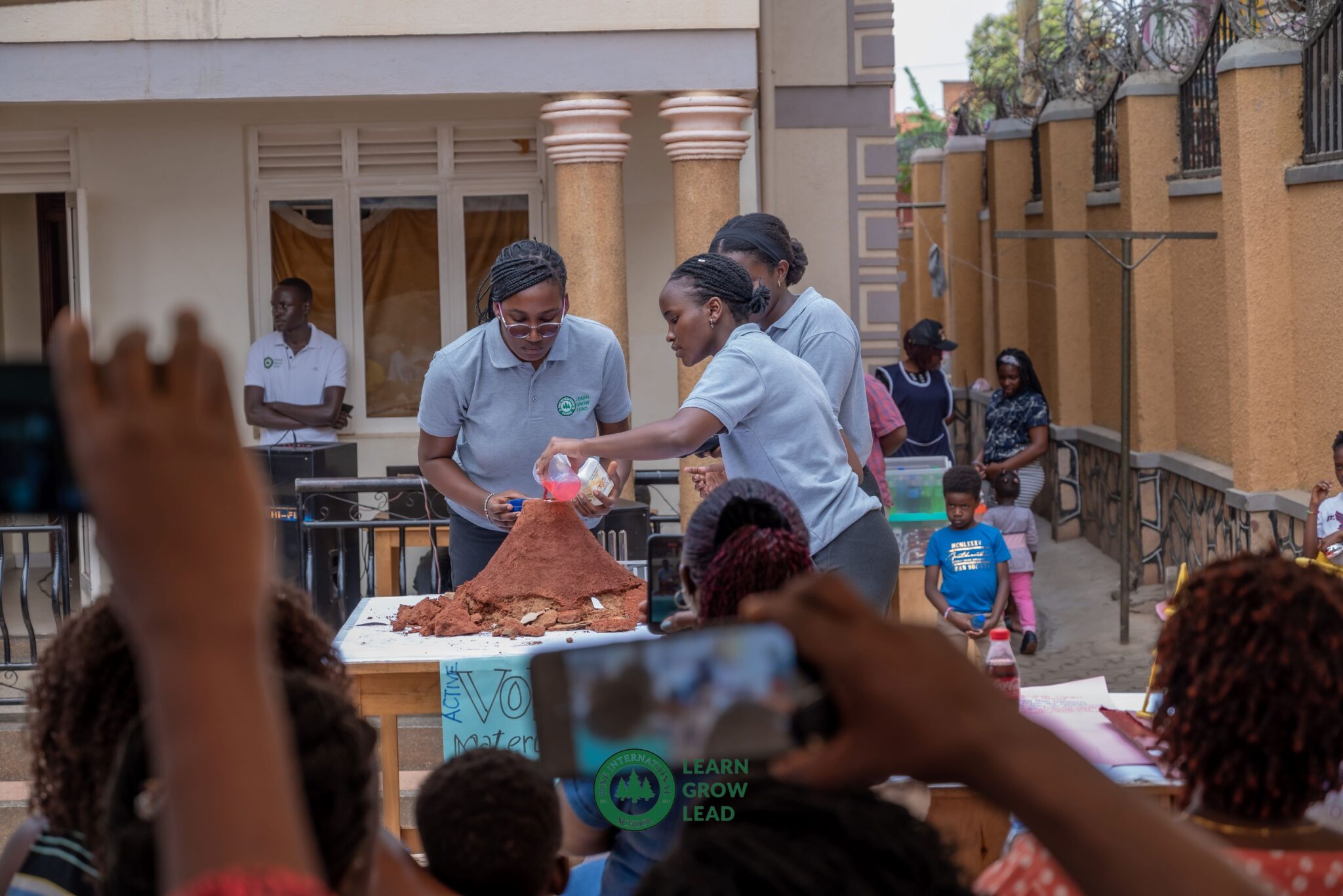 Pine International School – Learn Grow Lead